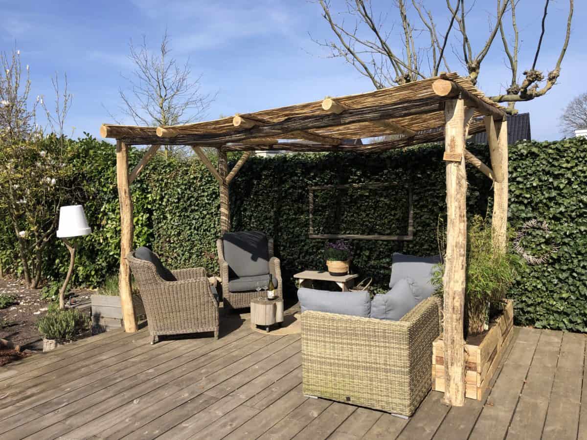 Robinia paal Ø 12/14 cm | Zeer duurzaam Europees hout | Uit voorraad ...